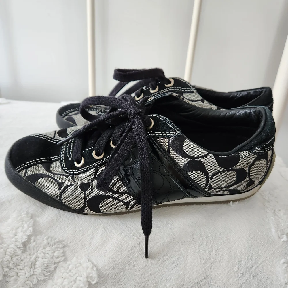 Coach | Shoes | Coach Meagan New Black And Gray Patterned Sneakers 75 ...